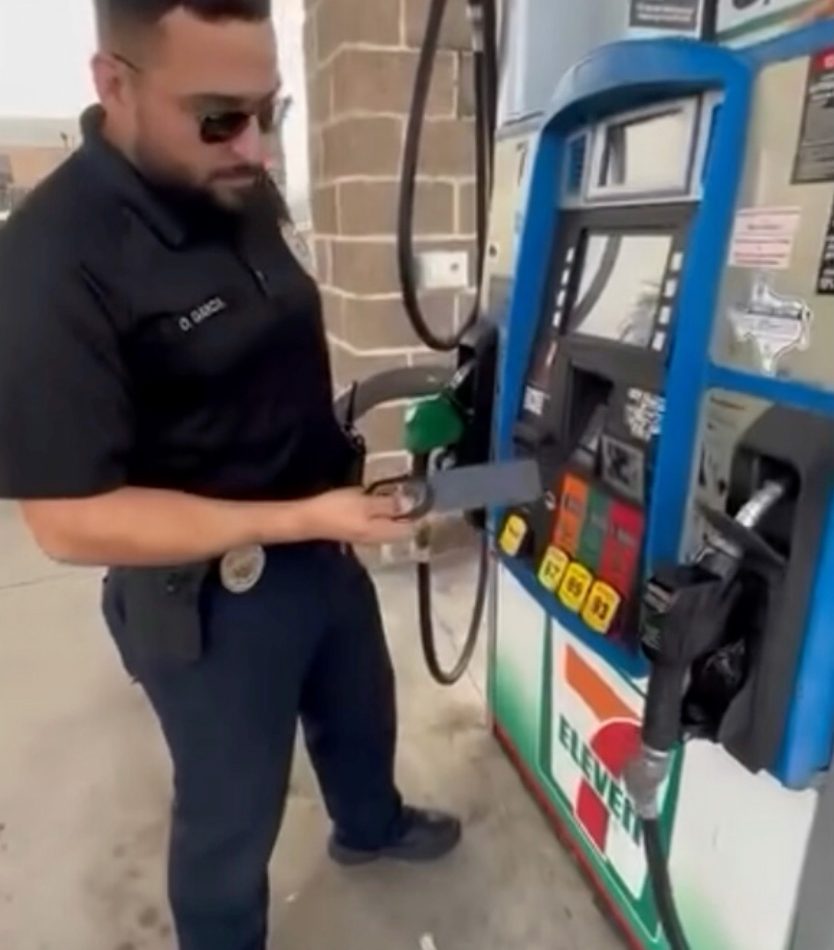 Skim Scan ATM and fuel dispenser credit card skimmer detector